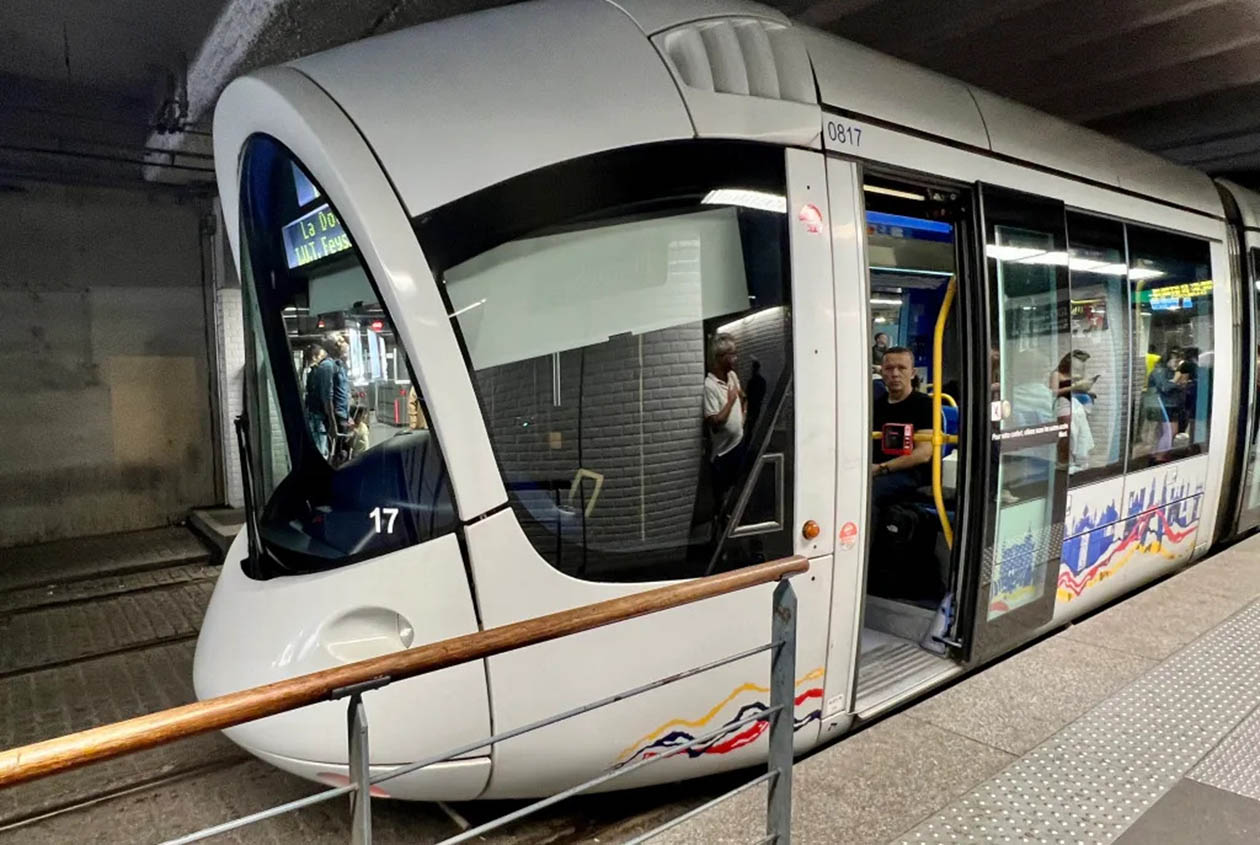 Navigating Lyon: Public Transport Tips for Travelers – Perfect Travel ...